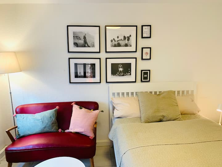 Wohnen Mit Stil & Schöner Terrasse - Stuttgart