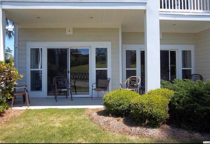 Awesome World Tour 3 Bedroom 1st Floor End Unit - Myrtle Beach, SC