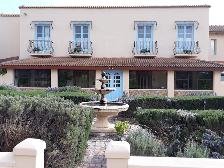 Villa On The Bay Country Retreat - Gansbaai