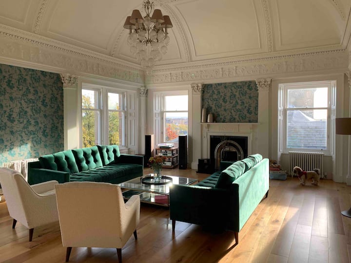 Executive 3 Bed Duplex Apartment -