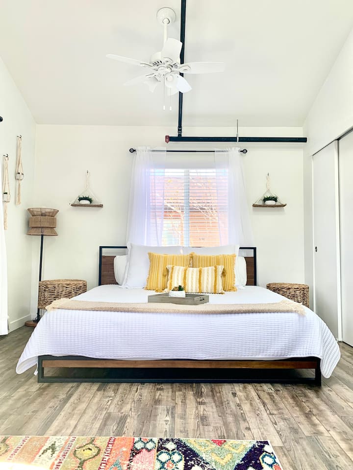 ᨒBohochicᨒking Bed ᨒSkylights ᨒNear Denver! - ウェストミンスター, CO