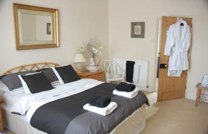 Bay House - South Molton