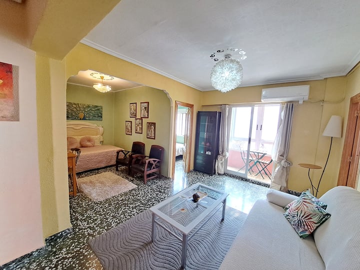 Apartamento Acogedor Con Balcón - Valencia