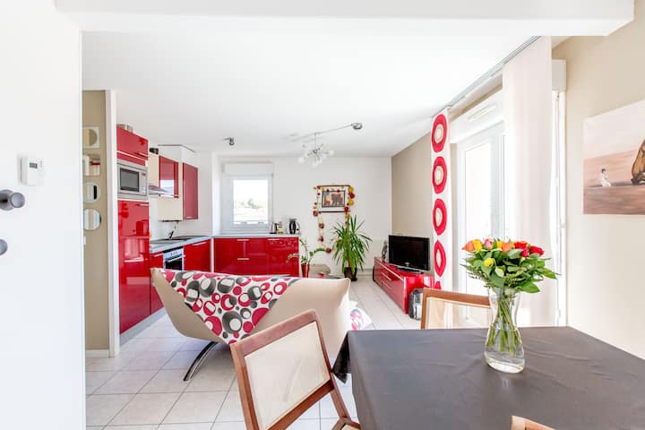 Tout Le Charme De La Côte Basque - Ciboure