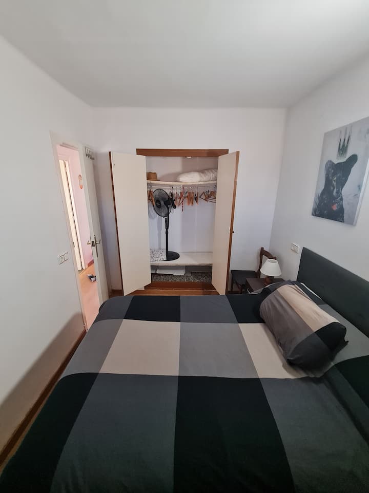 Apartamento En L'hopitalet De L'infant - Miami Playa