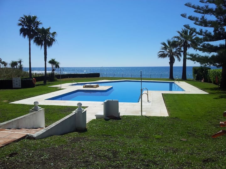 "Casa Del Mar" On Calahonda Beach - Calahonda