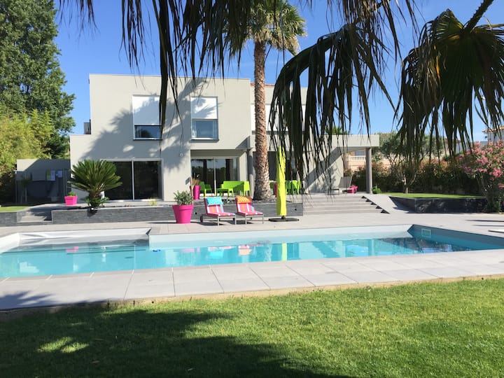 Villa Contemporaine Résidence De Tourisme 5 * - Perpignan