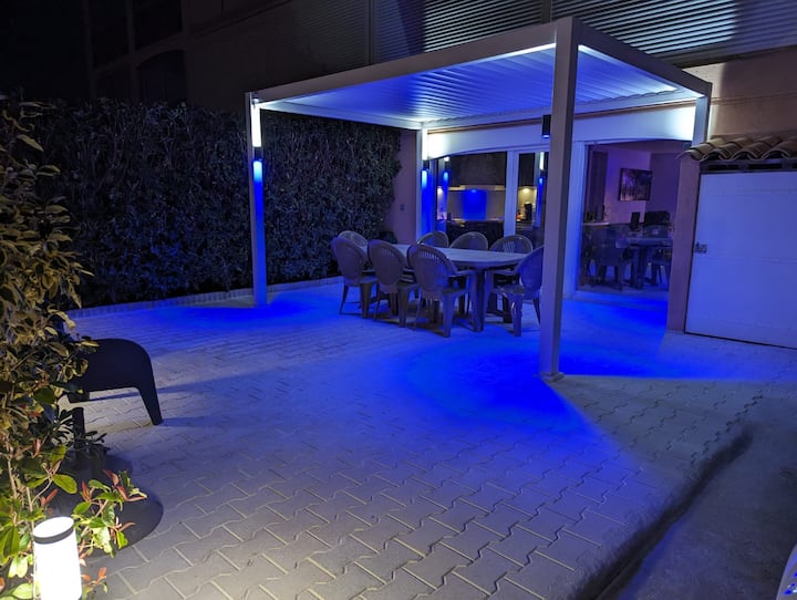 Cap D'agde > Piscine / Tennis / Appartement 75m2 - Agde