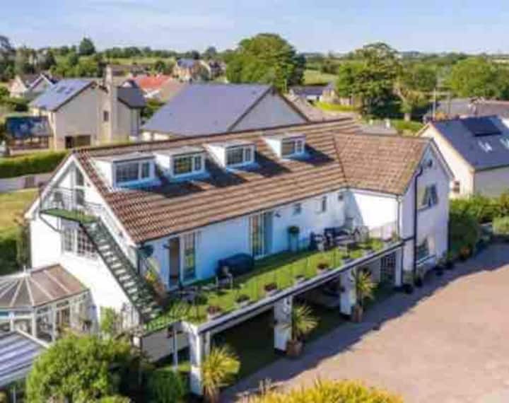 Begelly Breaks - Paddock Wood View - Saundersfoot