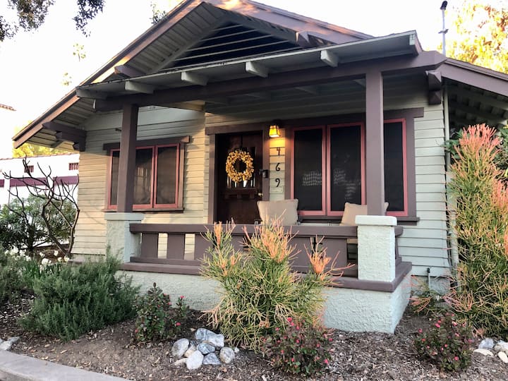 Charming Pasadena Craftsman Home - Pasadena, CA