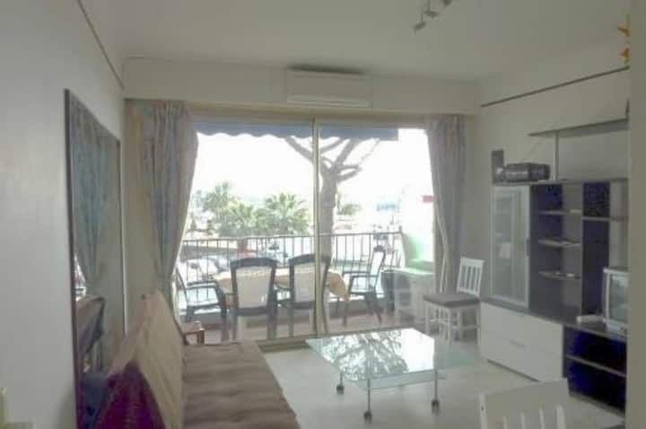 Appartement Terrasse Et Vue Mer - Fréjus
