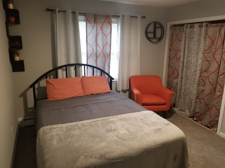Cozy 1-bedroom Apartment - Holbrook, NY
