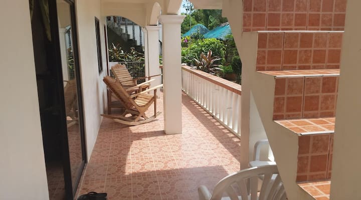 Danish Hilltop House - Few Walking Minute To Beach - Puerto Galera