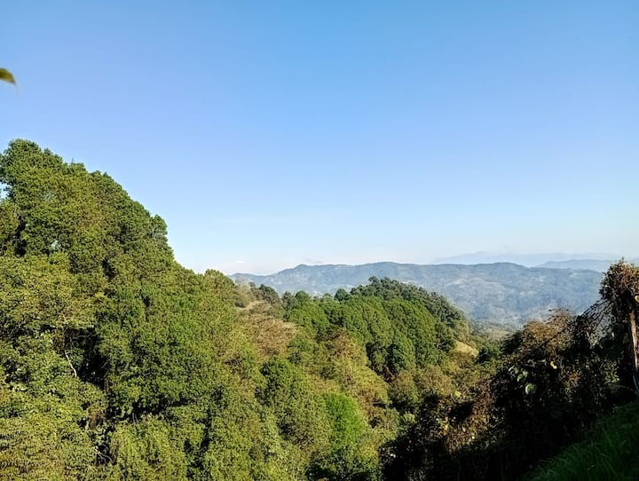 Finca El Calar: Vacaciones En Armonía Y Paz - Cartago