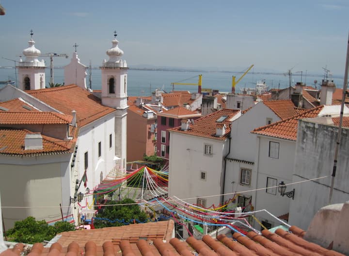 Alfama Hill - Boutique Appartement - Lisbon