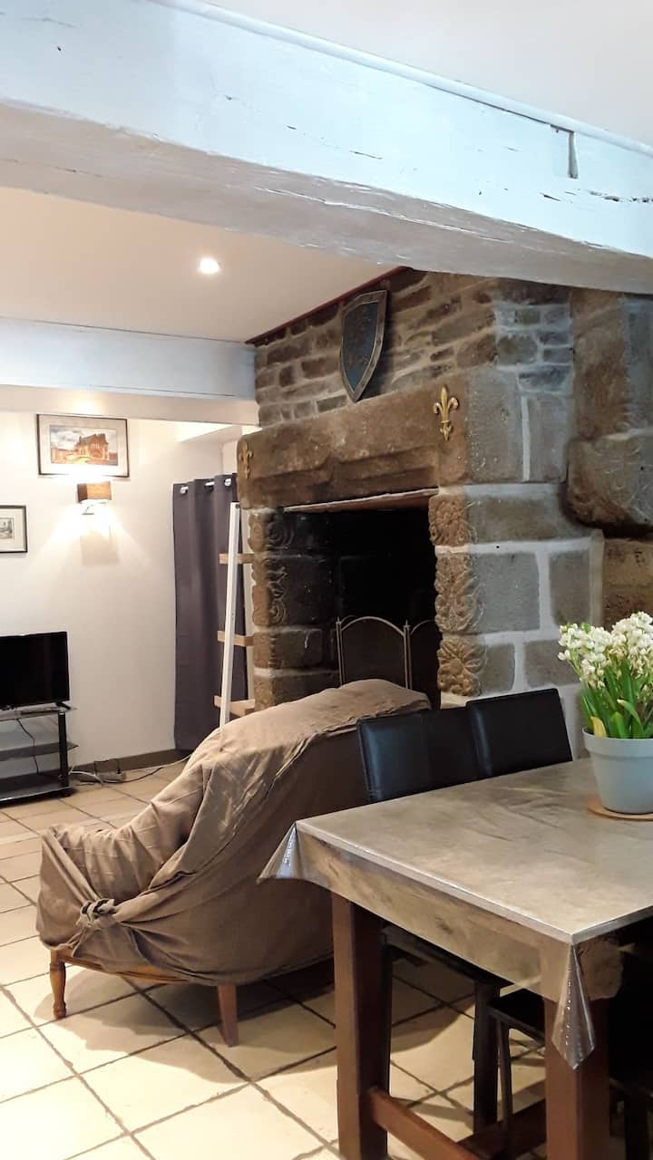 Logements Indépendants à 7km Du Mont Saint Michel - Pontorson