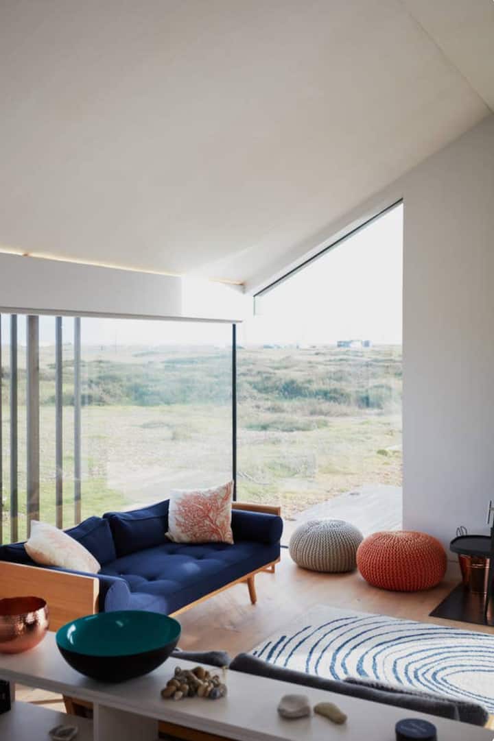 Pobble House RIBA Award-winning home in Dungeness - Houses for Rent in ...