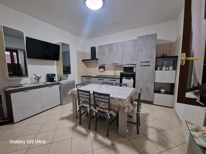 Casa Indipendente Con Giardino In Pieno Centro - Ortona