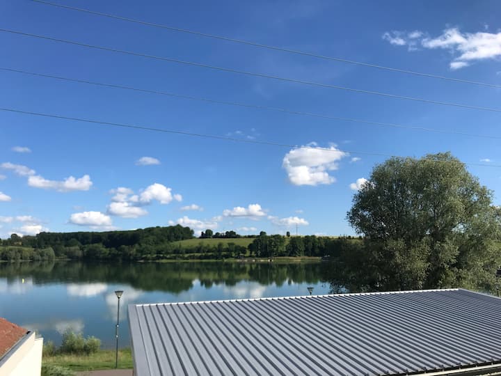 «Le Chalet Blanc» Au Bord Du Lac De La Liez - Langres
