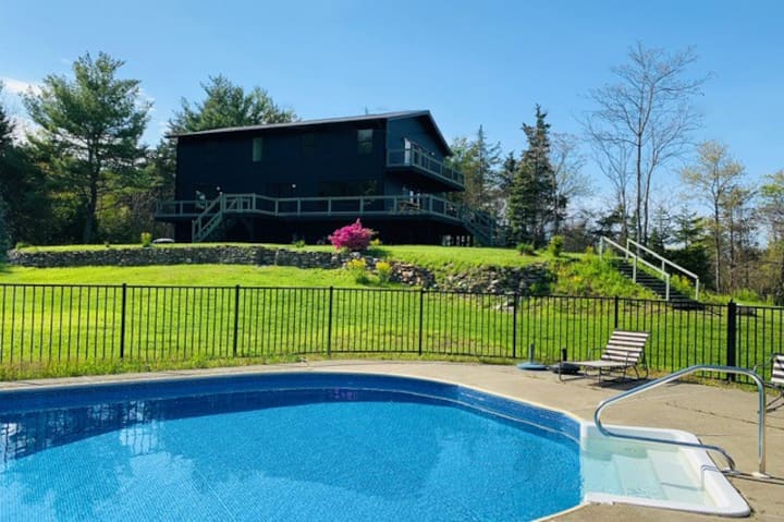 Private Midcentury Modern Oasis In Hudson - ハドソン, NY