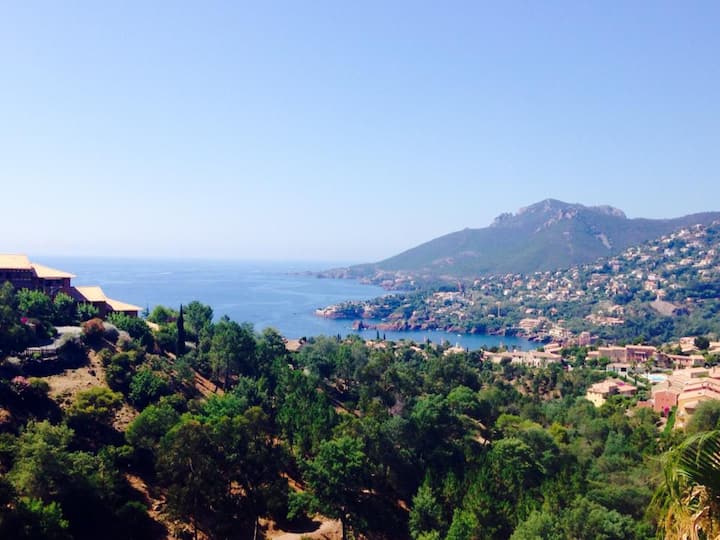 Appartement 2 Pièces Neuf Avec Piscine Et Vue Mer - Théoule-sur-Mer