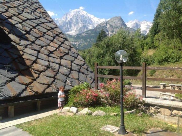 Splendido Chalet Courmayeur - La Thuile