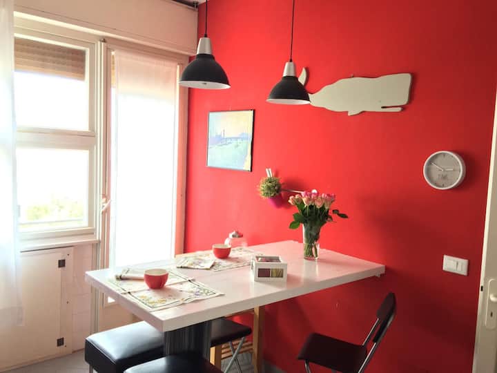 I&j Bnb: Cozy Bright Open Space In The City Center - Ravenna