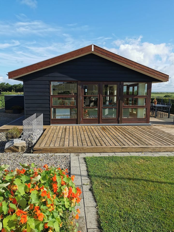 Small Comfortable House And Beautiful Surroundings - Lemvig