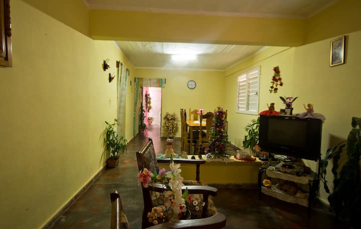 Heliodora Y Julio # 1 - Viñales