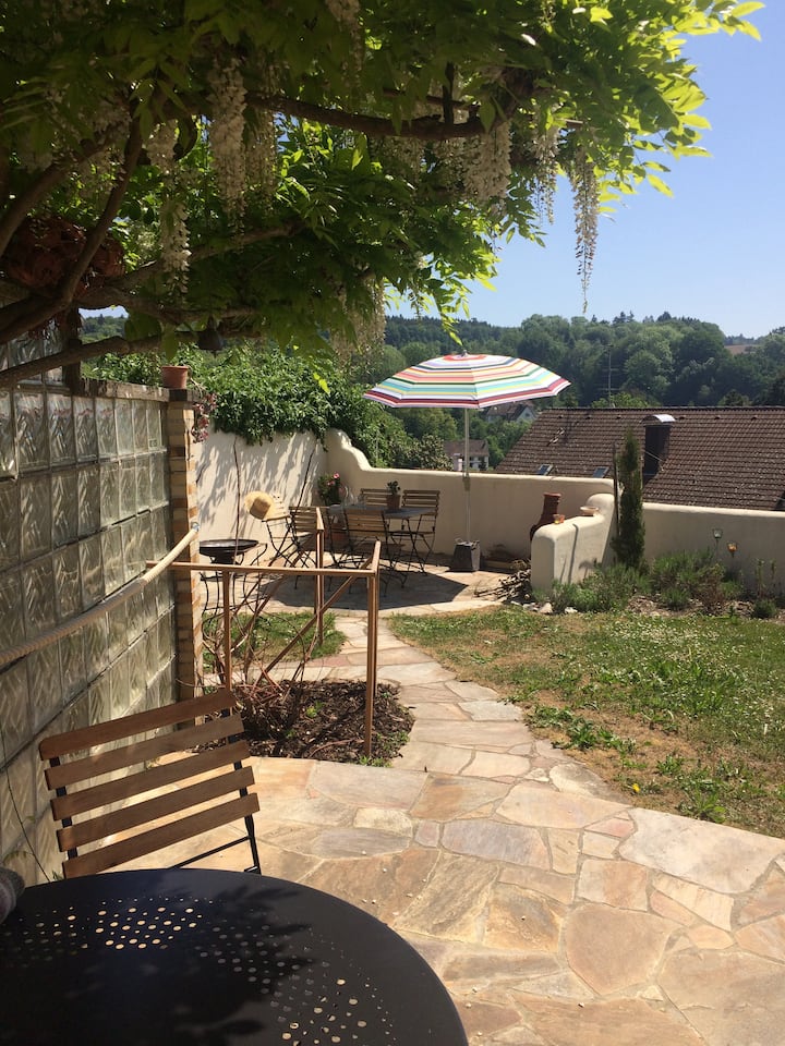 Mediterranes-sonniges 4-personen Haus M. Garten - Singen