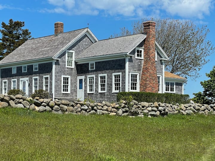 Newly Renovated Iconic Home & Barn On 2.6 Acres - Block Island, RI