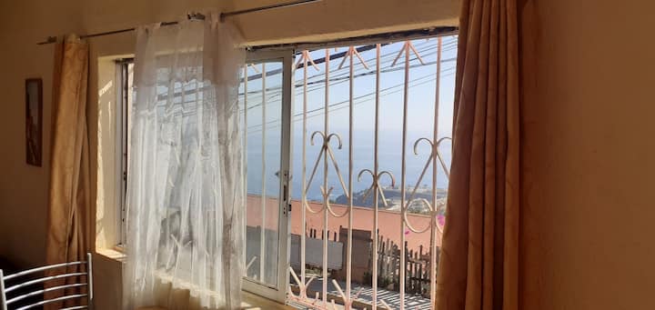 Casa Completa En Sector Tranquilo Con Vista Al Mar - Valparaíso