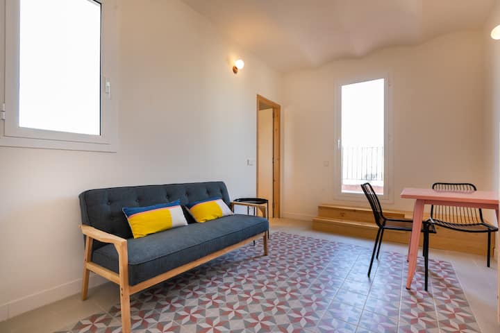 Alegre Apartamento Con Terraza En El Barrio Gótico - Barcelona