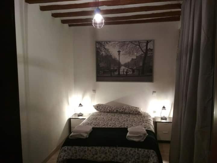 Apartamento Con Encanto En Marques De San Nicolas. - Viana