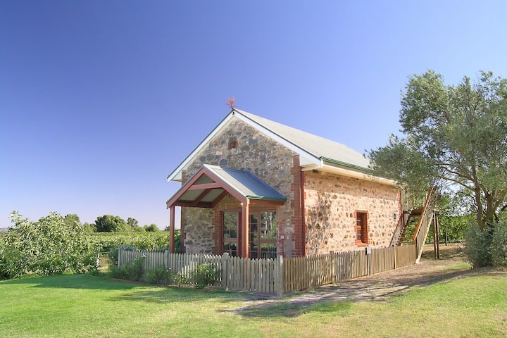 Strathlyn Coach House Barossa - The Barossa Council