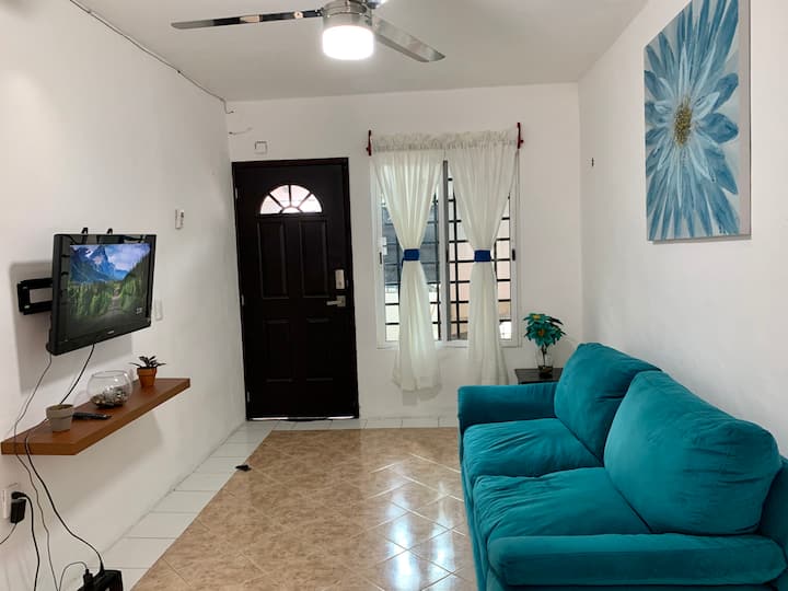 Bonita Y Acogedora Casa Con Exelente Ubicacion - Cancún