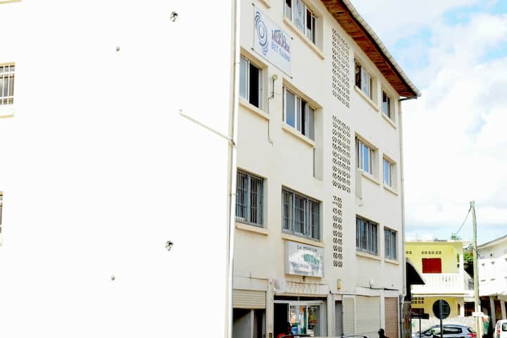 Le Confort Au Centre De La Vie Et êTre Connecté - Mamoudzou