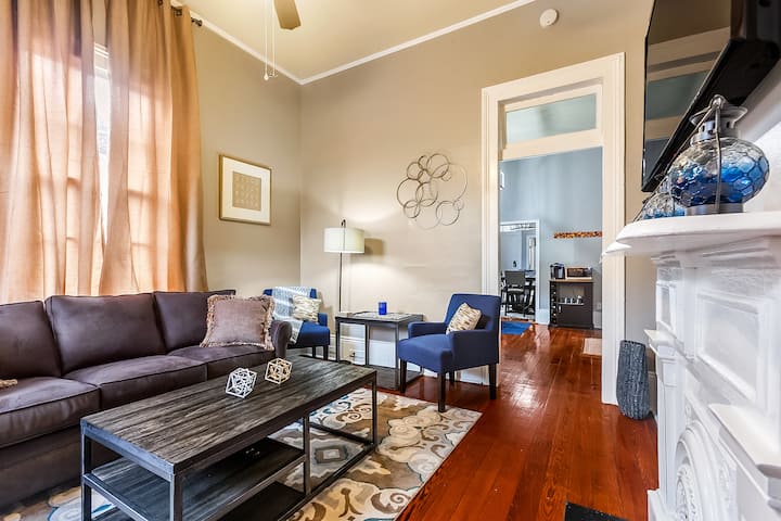Uptown Home On Streetcar Line, Walk To Restaurants - Metairie, LA