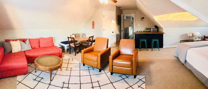 Private Bonus Room - Memphis, TN