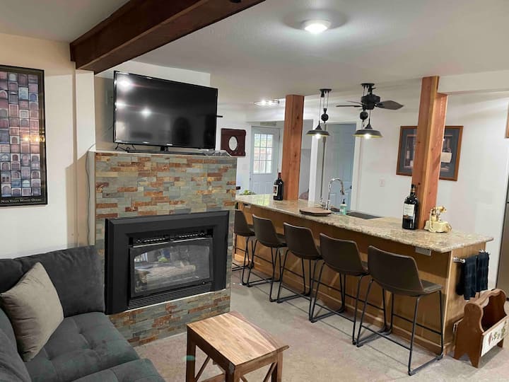 Secluded Paradise Nestled In The Redwoods ! - Guerneville, CA