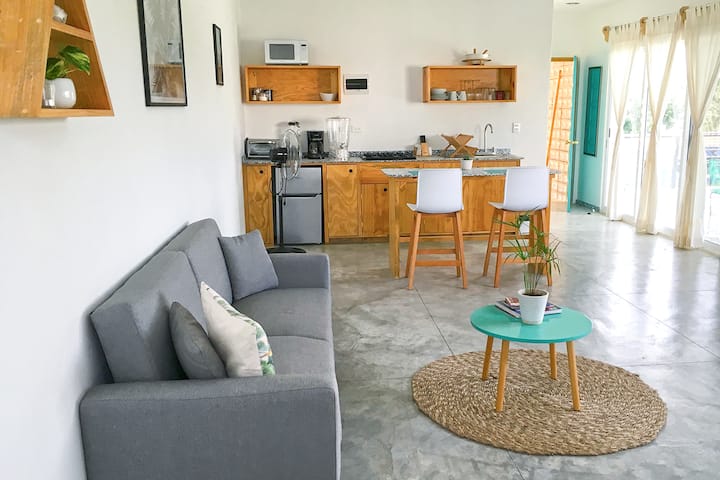 Casa Palma: Studio #4.  One Block From Beach - Puerto Morelos
