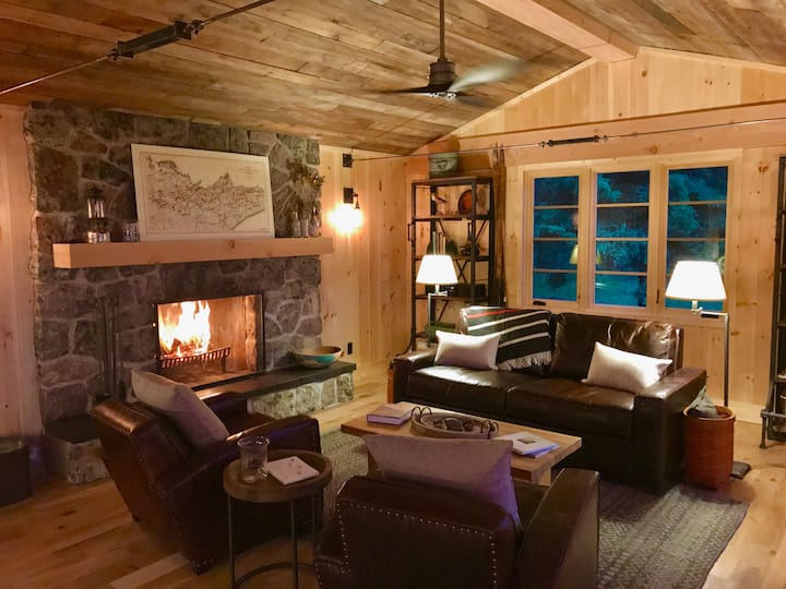 Artisan-crafted Magic On Lake Superior - Cascade River State Park, Lutsen