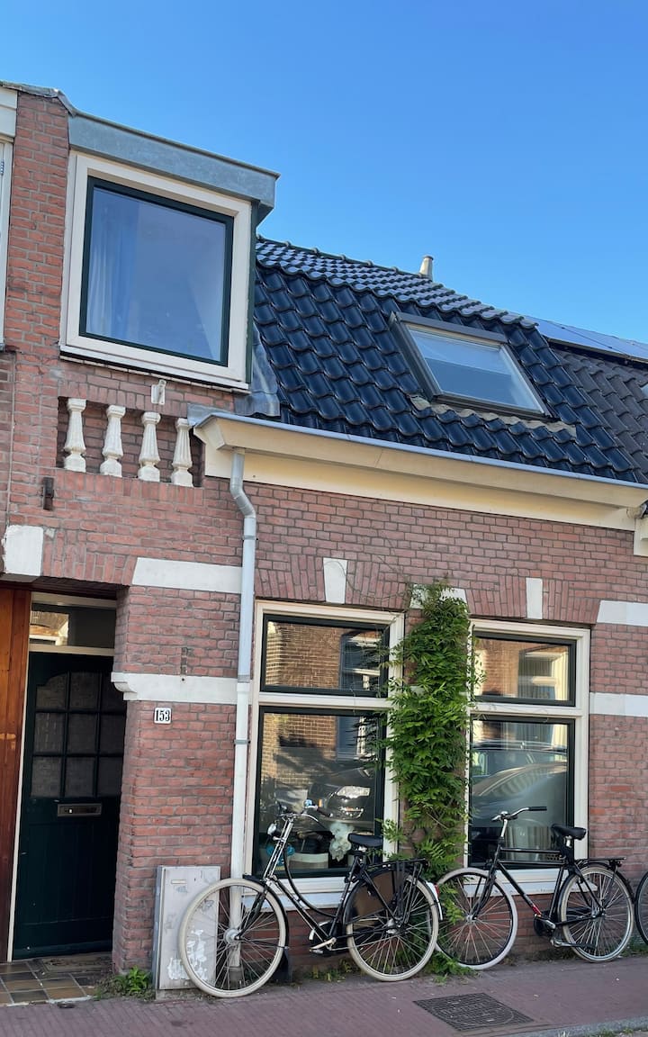 Peaceful Getaway On Historic Amsterdam Dike - Amsterdam
