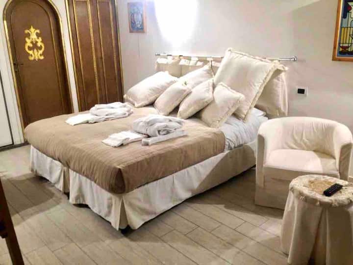 Raffinato Appartamento Nel Cuore Di Firenze - Florence