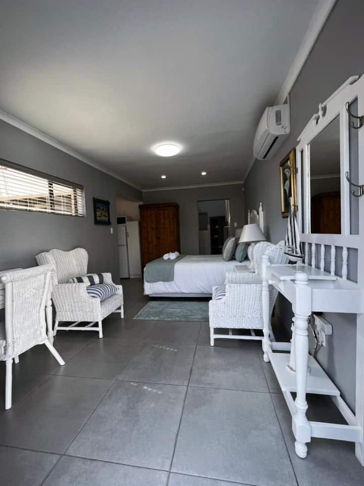 Vasco @ Diaz Beach - Mossel Bay