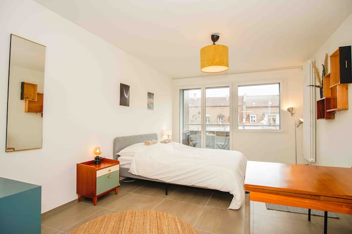 Stylish Apartment With Free Baselcard - Bâle