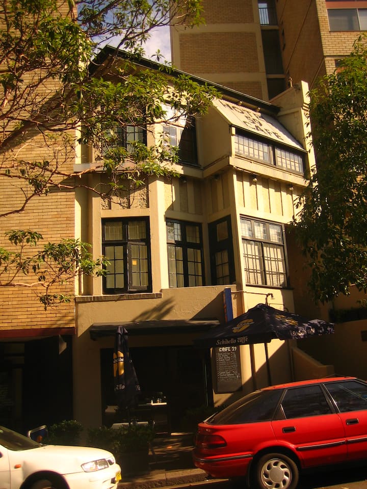 European Style Boutique Bnb - Sydney