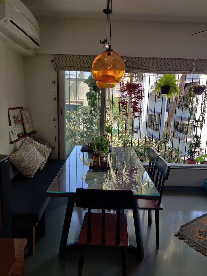 Serene Private Guestroom In Host's Home - Mumbai