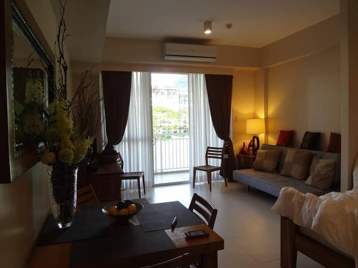 Pico De Loro,lagoon View 45 Sqrmcarola A 1br Unit. - Maragondon