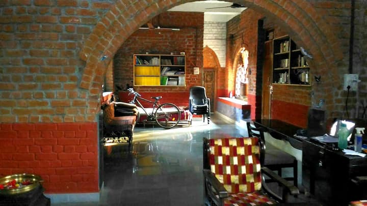 Farmhouse / Pvt Swimming Pool - Mumbai. - Wada